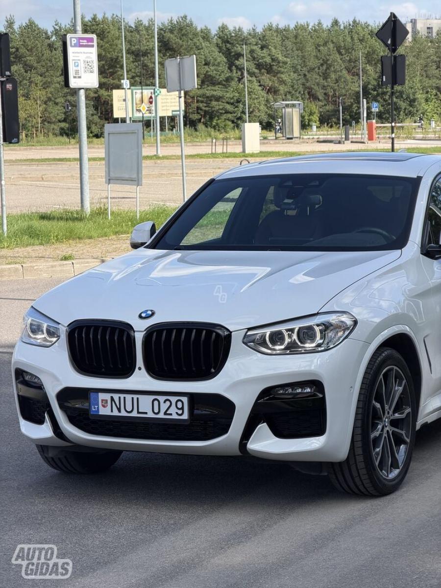 White BMW X4 2021 in Vilnius, with an engine capacity of 2.00 L and mileage of 59 thousand km for 36000 €, photo 3 on AUTOMOTO.COM.LV
