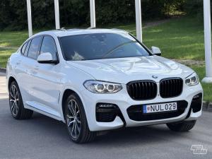 White BMW X4 2021 in Vilnius, with an engine capacity of 2.00 L and mileage of 59 thousand km for 36000 €, photo 4 on AUTOMOTO.COM.LV