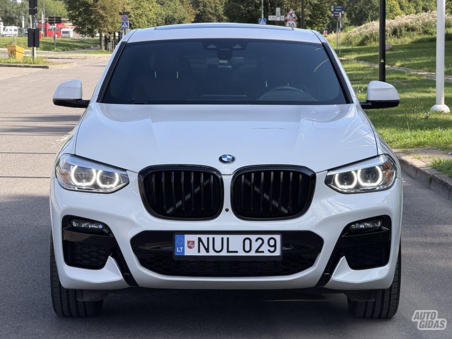White BMW X4 2021 in Vilnius, with an engine capacity of 2.00 L and mileage of 59 thousand km for 36000 €, photo 5 on AUTOMOTO.COM.LV