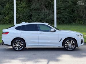 White BMW X4 2021 in Vilnius, with an engine capacity of 2.00 L and mileage of 59 thousand km for 36000 €, photo 7 on AUTOMOTO.COM.LV