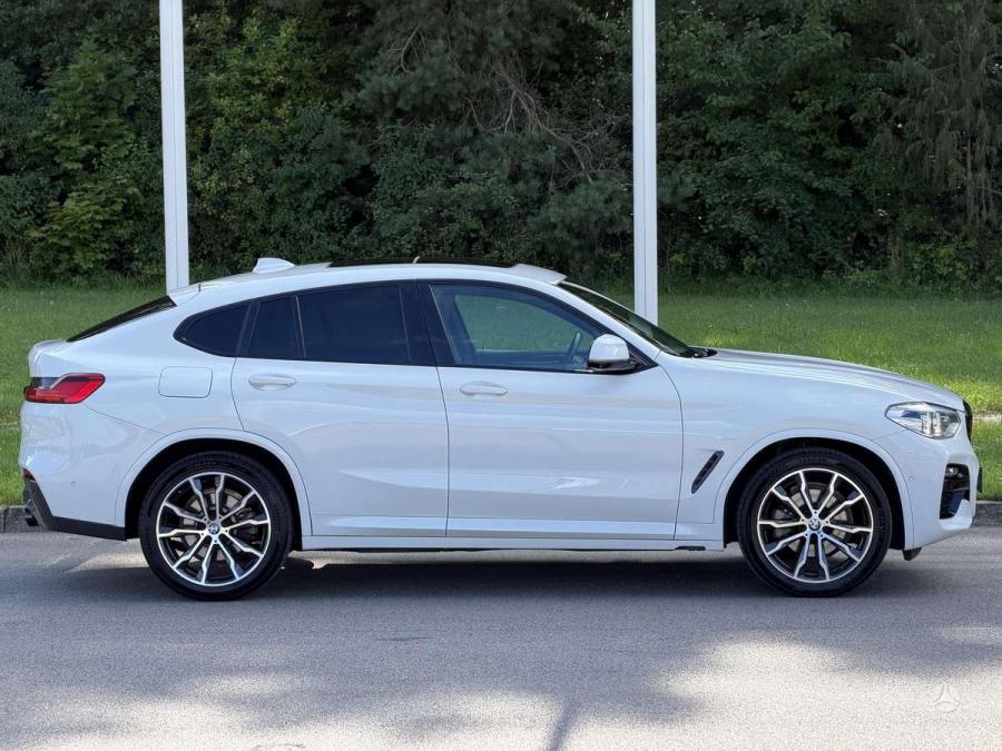 Balts BMW X4 2021 Viļņa, ar dzinēja tilpumu 2.00 L un nobraukumu 59 tūkst. km par 36000 €, foto 7 vietnē AUTOMOTO.COM.LV
