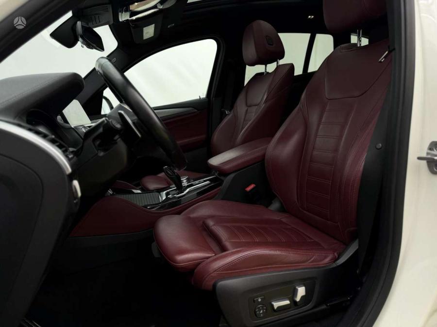 White BMW X4 2021 in Vilnius, with an engine capacity of 2.00 L and mileage of 58 thousand km for 36800 €, photo 10 on AUTOMOTO.COM.LV
