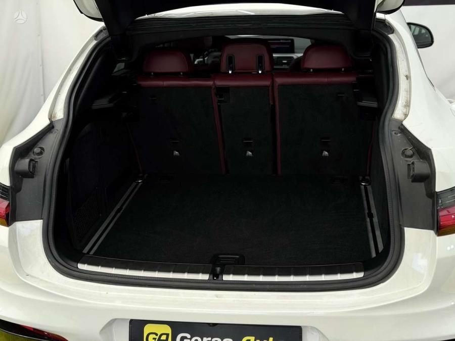 White BMW X4 2021 in Vilnius, with an engine capacity of 2.00 L and mileage of 58 thousand km for 36800 €, photo 12 on AUTOMOTO.COM.LV