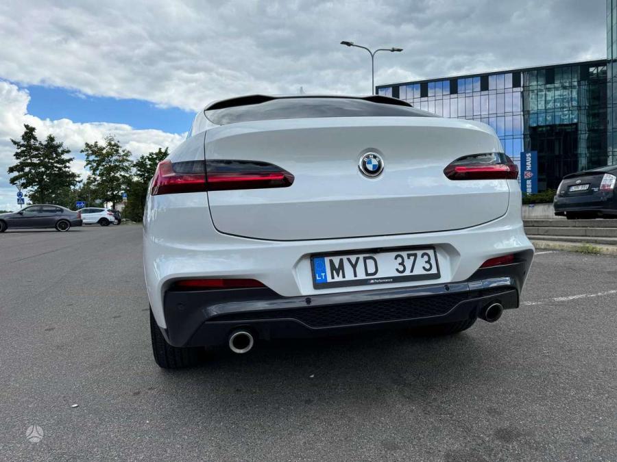 Balts BMW X4 2021 Viļņa, ar dzinēja tilpumu 2.00 L un nobraukumu 25 tūkst. km par 35000 €, foto 14 vietnē AUTOMOTO.COM.LV