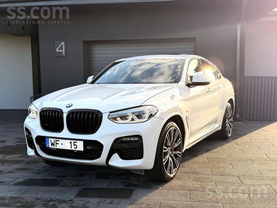 White BMW X4 2021 in Riga, with an engine capacity of 3.00 L and mileage of 80 thousand km for 35300 €, photo 1 on AUTOMOTO.COM.LV