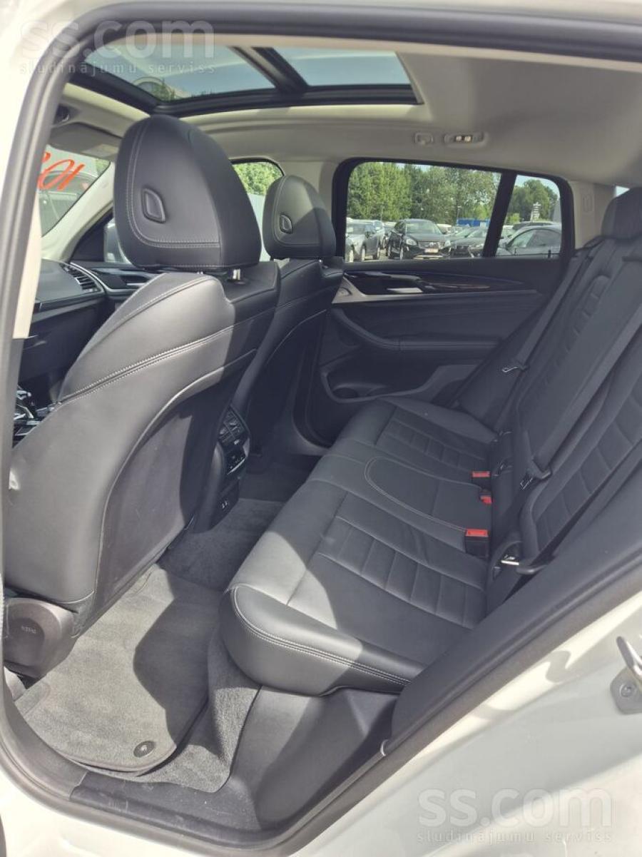 Balts BMW X4 2022 Rīga, ar dzinēja tilpumu 2.00 L un nobraukumu 144 tūkst. km par 34990 €, foto 15 vietnē AUTOMOTO.COM.LV