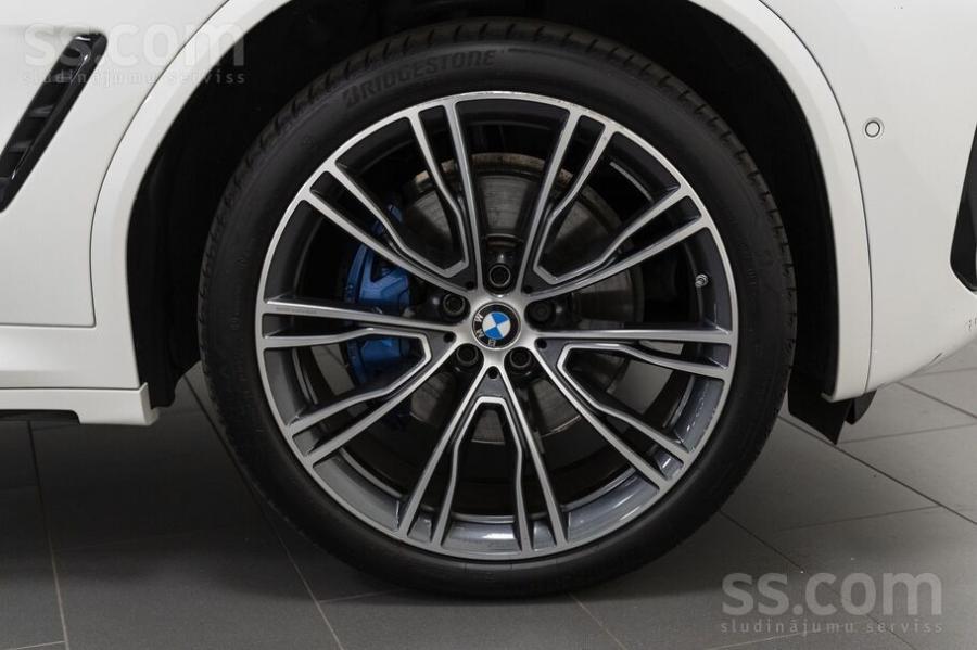 Белый БМВ Х4 2023 в Рига, объемом двигателя 3.00 л и пробегом 65 тыс. км за 47500 €, фото 13 на AUTOMOTO.COM.LV