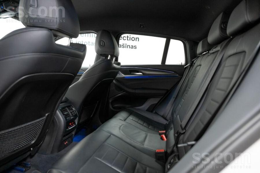 White BMW X4 2023 in Riga, with an engine capacity of 2.00 L and mileage of 51 thousand km for 48500 €, photo 35 on AUTOMOTO.COM.LV