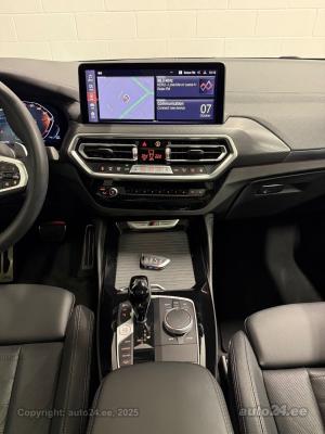 Balts BMW X4 2024 Tallina, ar dzinēja tilpumu 3.00 L un nobraukumu 19 tūkst. km par 67995 €, foto 24 vietnē AUTOMOTO.COM.LV