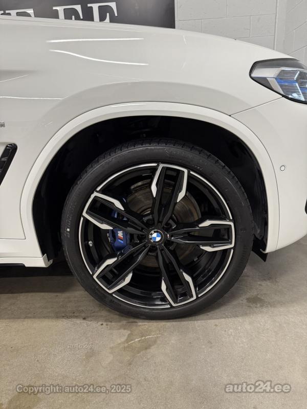 Balts BMW X4 2024 Tallina, ar dzinēja tilpumu 3.00 L un nobraukumu 19 tūkst. km par 61995 €, foto 7 vietnē AUTOMOTO.COM.LV