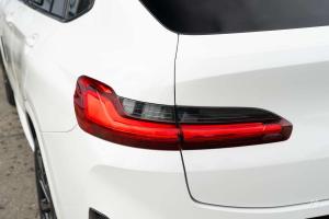 White BMW X4 2024 in Vilnius, with an engine capacity of 2.99 L and mileage of 37 thousand km for 54900 €, photo 13 on AUTOMOTO.COM.LV