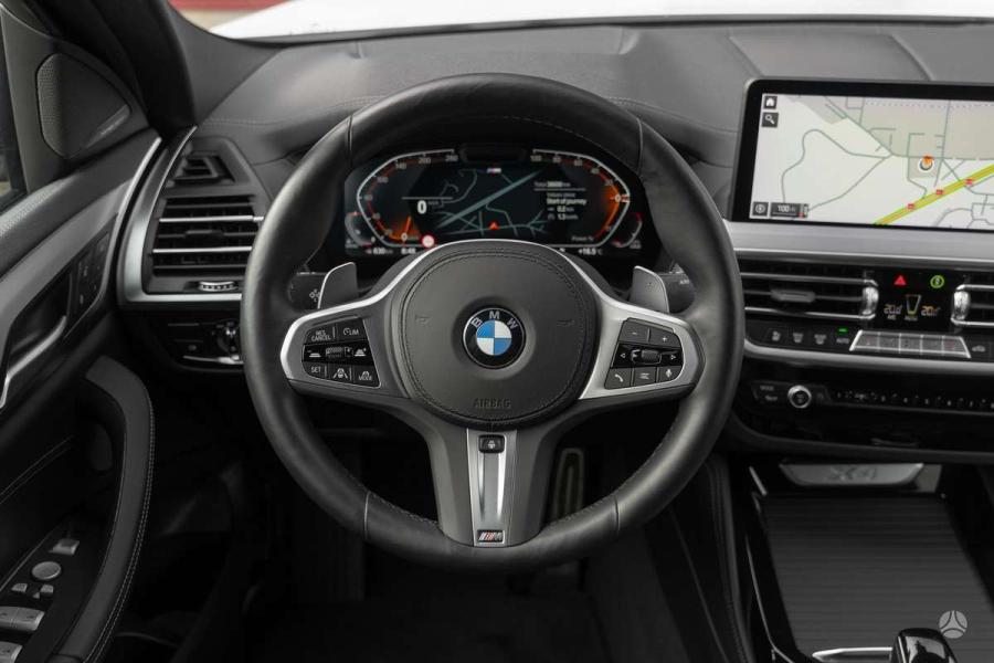 White BMW X4 2024 in Vilnius, with an engine capacity of 2.99 L and mileage of 37 thousand km for 54900 €, photo 16 on AUTOMOTO.COM.LV