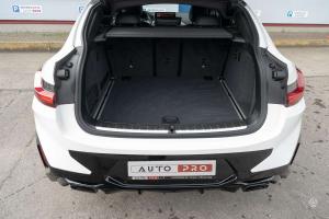 White BMW X4 2024 in Vilnius, with an engine capacity of 2.99 L and mileage of 37 thousand km for 54900 €, photo 40 on AUTOMOTO.COM.LV