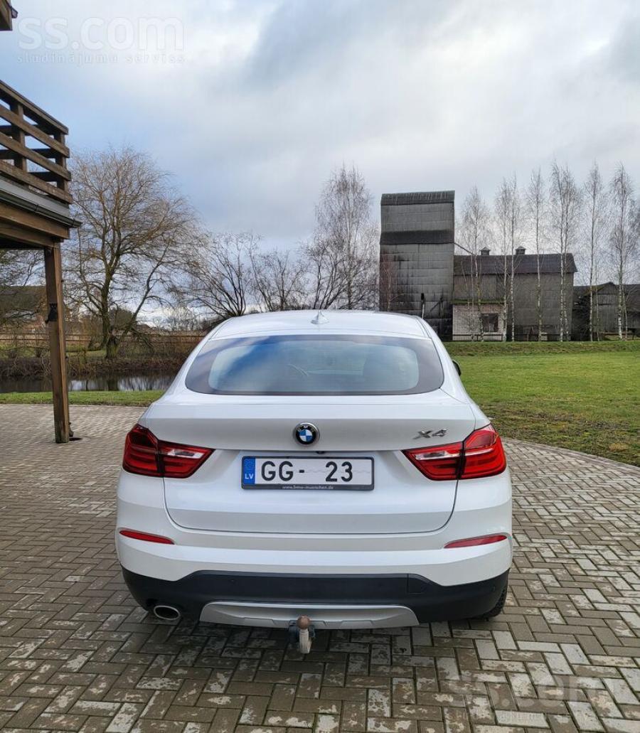 White BMW X4 2014 in Saldus, with an engine capacity of 2.00 L and mileage of 140 thousand km for 18215 €, photo 3 on AUTOMOTO.COM.LV