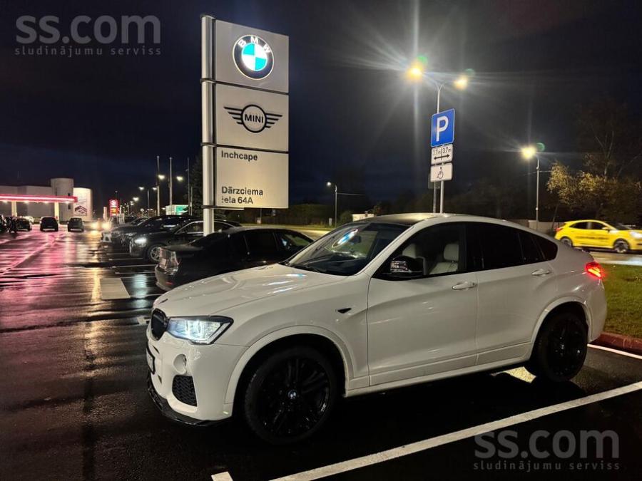 Balts BMW X4 2014 Daugavpils, ar dzinēja tilpumu 3.00 L un nobraukumu 111 tūkst. km par 25900 €, foto 13 vietnē AUTOMOTO.COM.LV