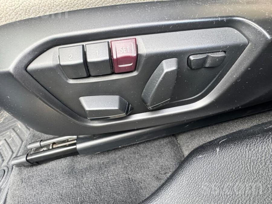 Balts BMW X4 2014 Daugavpils, ar dzinēja tilpumu 3.00 L un nobraukumu 111 tūkst. km par 25900 €, foto 30 vietnē AUTOMOTO.COM.LV