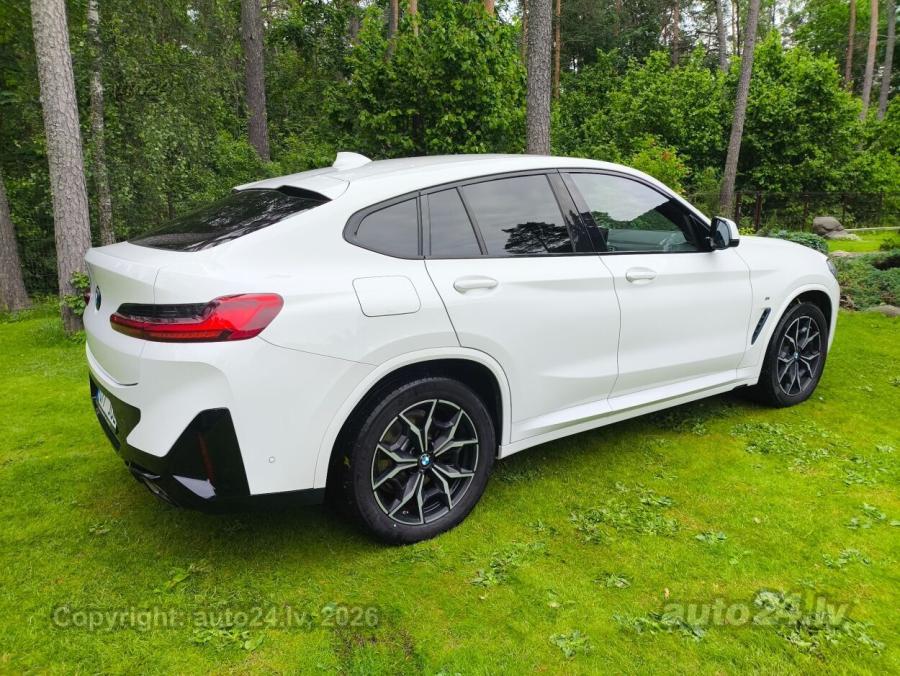 White BMW X4 2021 in Tallinn, with an engine capacity of 2.00 L and mileage of 138 thousand km for 45900 €, photo 4 on AUTOMOTO.COM.LV
