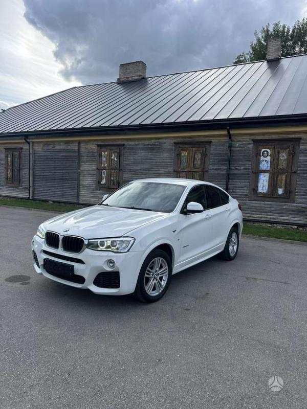 White BMW X4 2014 in Panevezys, with an engine capacity of 1.96 L and mileage of 300 thousand km for 13950 €, photo 2 on AUTOMOTO.COM.LV