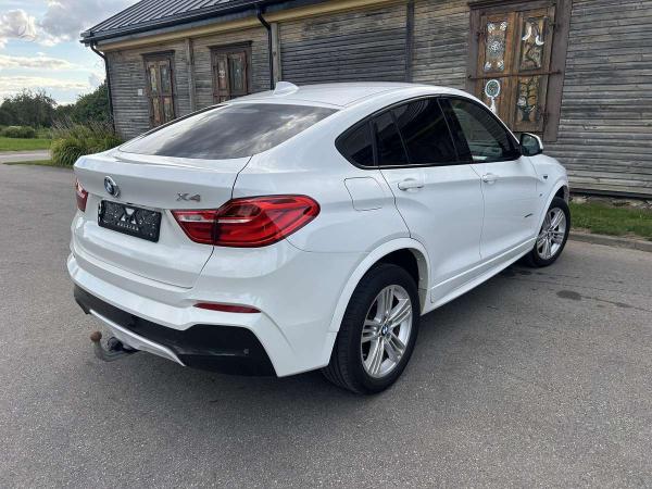 White BMW X4 2014 in Panevezys, with an engine capacity of 1.96 L and mileage of 300 thousand km for 13950 €, photo 9 on AUTOMOTO.COM.LV
