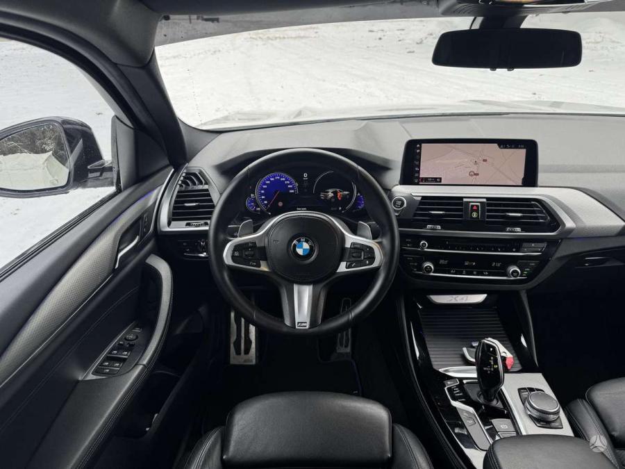 White BMW X4 2019 in Vilnius, with an engine capacity of 2.00 L and mileage of 275 thousand km for 23499 €, photo 11 on AUTOMOTO.COM.LV