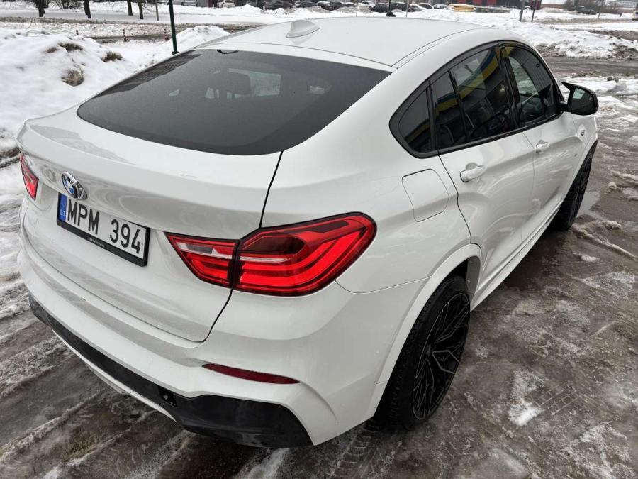Balts BMW X4 2015 Kauņa, ar dzinēja tilpumu 2.99 L un nobraukumu 240 tūkst. km par 16999 €, foto 8 vietnē AUTOMOTO.COM.LV