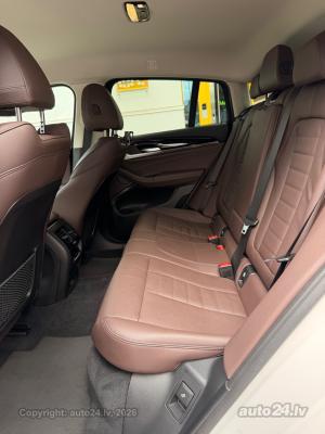Balts BMW X4 2020 Tallina, ar dzinēja tilpumu 2.00 L un nobraukumu 49 tūkst. km par 37990 €, foto 15 vietnē AUTOMOTO.COM.LV