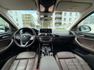 Balts BMW X4 2020 Tallina, ar dzinēja tilpumu 2.00 L un nobraukumu 49 tūkst. km par 37990 €, foto 18 vietnē AUTOMOTO.COM.LV