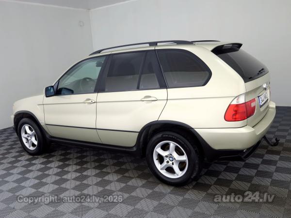 Beige BMW X5 2003 in Tallinn, with an engine capacity of 2.90 L and mileage of 318 thousand km for 2699 €, photo 4 on AUTOMOTO.COM.LV