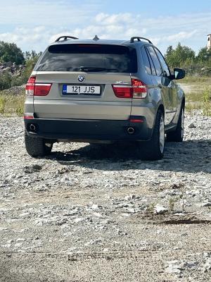 Smilšu krāsa BMW X5 2008 Jehvi, ar dzinēja tilpumu 0.21 L un nobraukumu 297 tūkst. km par 10500 €, foto 18 vietnē AUTOMOTO.COM.LV