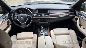 Smilšu krāsa BMW X5 2010 Tartu, ar dzinēja tilpumu 3.00 L un nobraukumu 396 tūkst. km par 10900 €, foto 7 vietnē AUTOMOTO.COM.LV