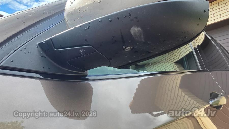 Smilšu krāsa BMW X5 2010 Tartu, ar dzinēja tilpumu 3.00 L un nobraukumu 396 tūkst. km par 10900 €, foto 14 vietnē AUTOMOTO.COM.LV