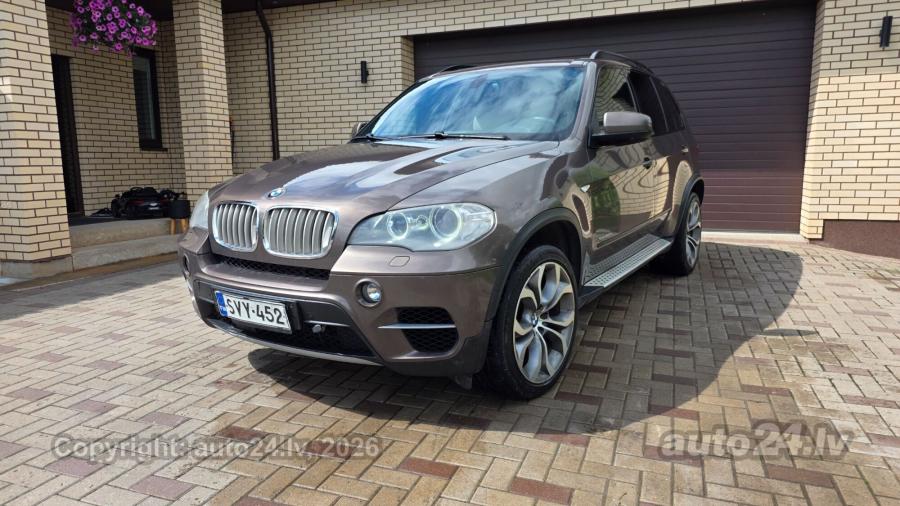 Smilšu krāsa BMW X5 2010 Tartu, ar dzinēja tilpumu 3.00 L un nobraukumu 396 tūkst. km par 10900 €, foto 16 vietnē AUTOMOTO.COM.LV