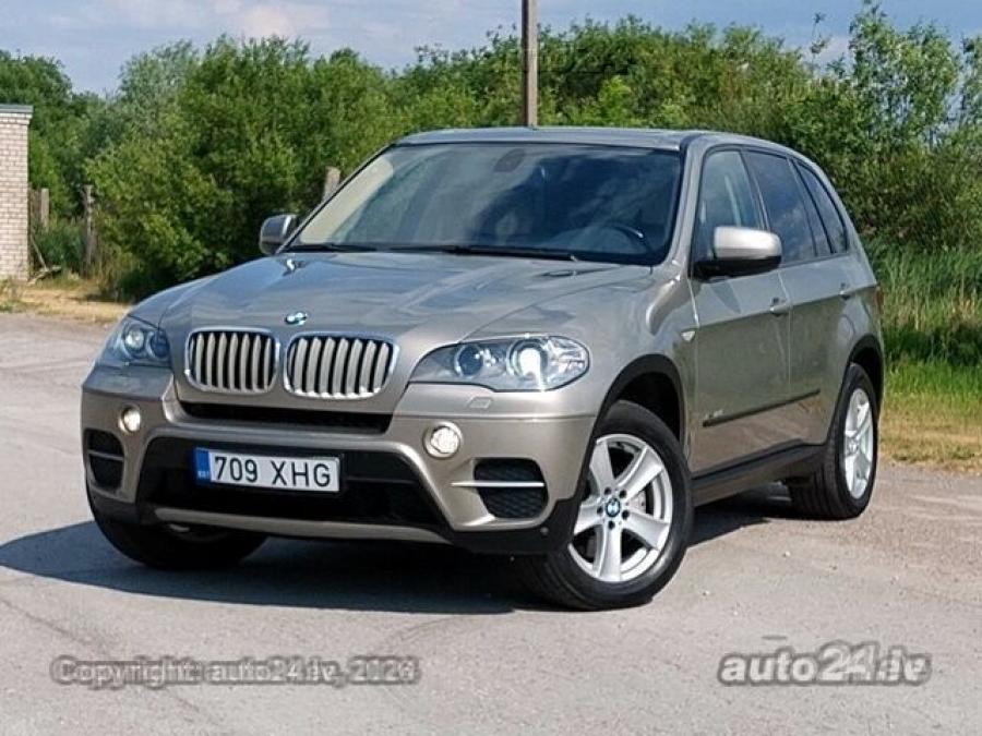 Smilšu krāsa BMW X5 2011 Tallina, ar dzinēja tilpumu 3.00 L un nobraukumu 311 tūkst. km par 11500 €, foto 3 vietnē AUTOMOTO.COM.LV