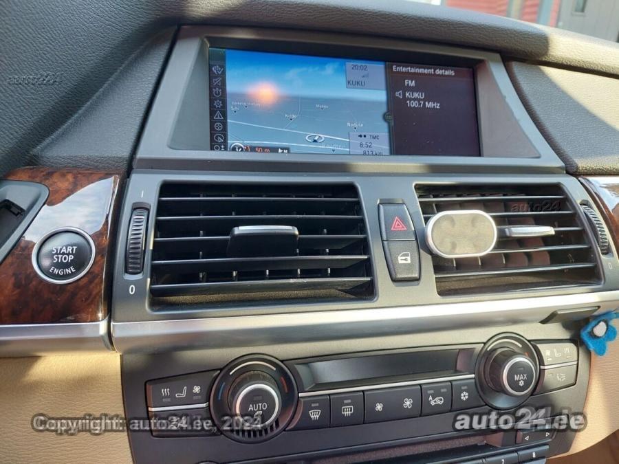 Smilšu krāsa BMW X5 2011 Tallina, ar dzinēja tilpumu 3.00 L un nobraukumu 311 tūkst. km par 11500 €, foto 12 vietnē AUTOMOTO.COM.LV