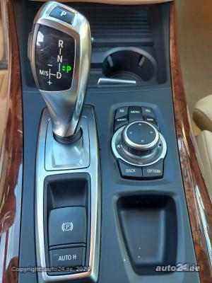 Smilšu krāsa BMW X5 2011 Tallina, ar dzinēja tilpumu 3.00 L un nobraukumu 311 tūkst. km par 11500 €, foto 15 vietnē AUTOMOTO.COM.LV
