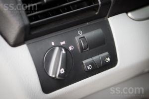 Melns BMW X5 2000 Rīga, ar dzinēja tilpumu 4.40 L un nobraukumu 301 tūkst. km par 3990 €, foto 14 vietnē AUTOMOTO.COM.LV
