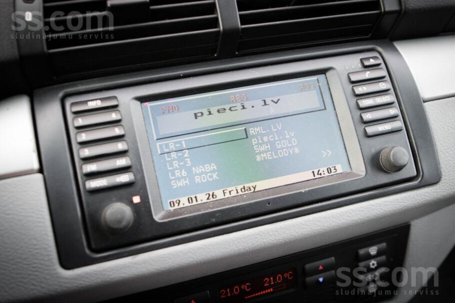 Melns BMW X5 2000 Rīga, ar dzinēja tilpumu 4.40 L un nobraukumu 301 tūkst. km par 3990 €, foto 17 vietnē AUTOMOTO.COM.LV