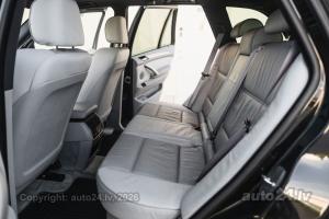 Melns BMW X5 2000 Tallina, ar dzinēja tilpumu 4.40 L un nobraukumu 144 tūkst. km par 9999 €, foto 16 vietnē AUTOMOTO.COM.LV