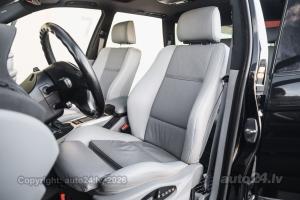Melns BMW X5 2000 Tallina, ar dzinēja tilpumu 4.40 L un nobraukumu 144 tūkst. km par 9999 €, foto 18 vietnē AUTOMOTO.COM.LV