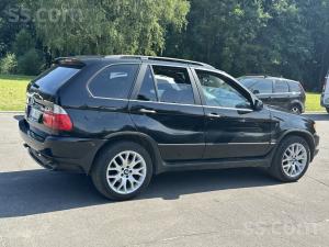 Melns BMW X5 2000 Rīga, ar dzinēja tilpumu 3.00 L un nobraukumu 0 tūkst. km par 3900 €, foto 3 vietnē AUTOMOTO.COM.LV