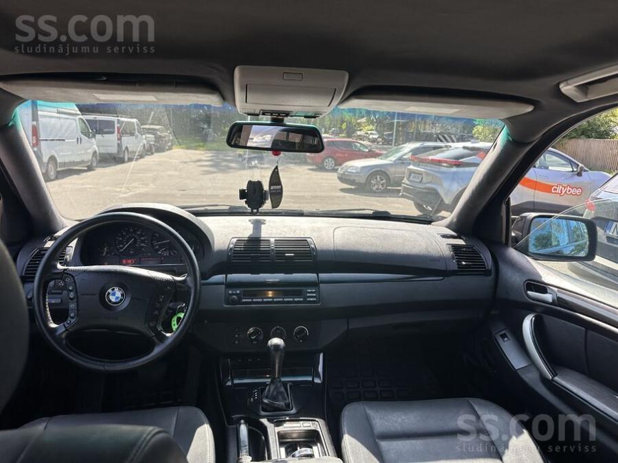 Black BMW X5 2000 in Riga, with an engine capacity of 3.00 L and mileage of 186 thousand km for 3400 €, photo 8 on AUTOMOTO.COM.LV
