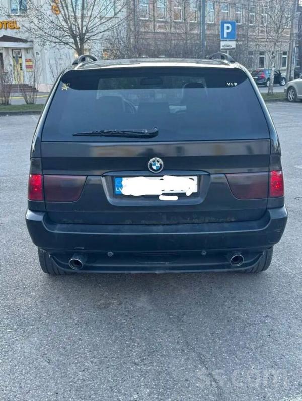 Black BMW X5 2001 in Riga, with an engine capacity of 3.00 L and mileage of 400 thousand km for 6200 €, photo 5 on AUTOMOTO.COM.LV
