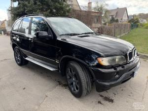 Melns BMW X5 2001 Kauņa, ar dzinēja tilpumu 3.00 L un nobraukumu 252 tūkst. km par 3250 €, foto 4 vietnē AUTOMOTO.COM.LV