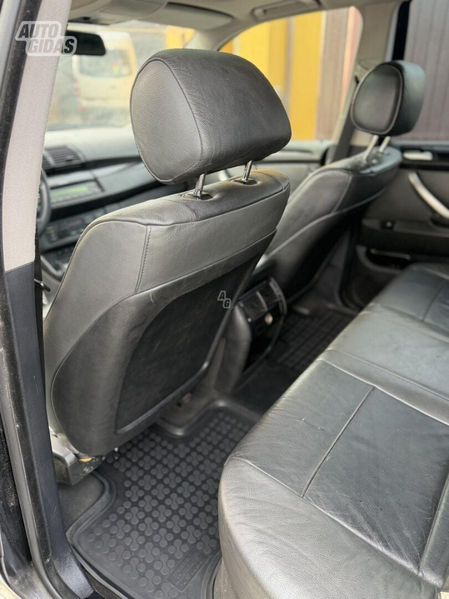 Melns BMW X5 2001 Kauņa, ar dzinēja tilpumu 3.00 L un nobraukumu 252 tūkst. km par 3250 €, foto 33 vietnē AUTOMOTO.COM.LV