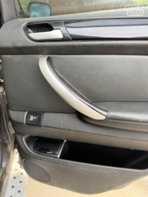 Melns BMW X5 2001 Kauņa, ar dzinēja tilpumu 3.00 L un nobraukumu 252 tūkst. km par 3250 €, foto 35 vietnē AUTOMOTO.COM.LV