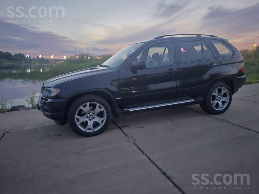 Melns BMW X5 2001 Daugavpils, ar dzinēja tilpumu 3.00 L un nobraukumu 285 tūkst. km par 4100 €, foto 4 vietnē AUTOMOTO.COM.LV