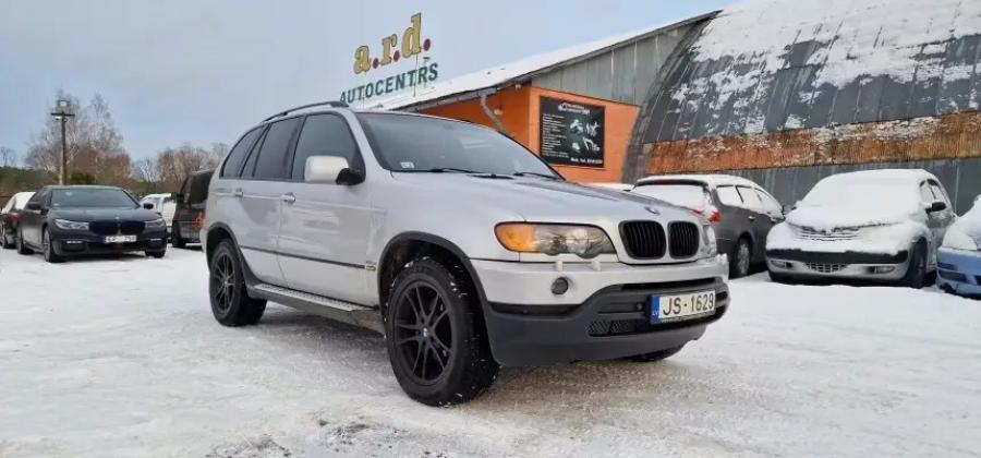 Melns BMW X5 2001 Valmiera, ar dzinēja tilpumu 3.00 L un nobraukumu 347 tūkst. km par 3650 €, foto 1 vietnē AUTOMOTO.COM.LV