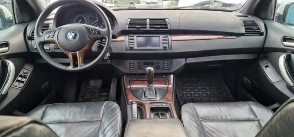 Black BMW X5 2001 in Valmiera, with an engine capacity of 3.00 L and mileage of 347 thousand km for 3650 €, photo 8 on AUTOMOTO.COM.LV