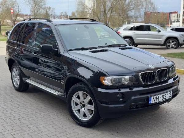 Melns BMW X5 2001 Rīga, ar dzinēja tilpumu 3.00 L un nobraukumu 337 tūkst. km par 2990 €, foto 1 vietnē AUTOMOTO.COM.LV