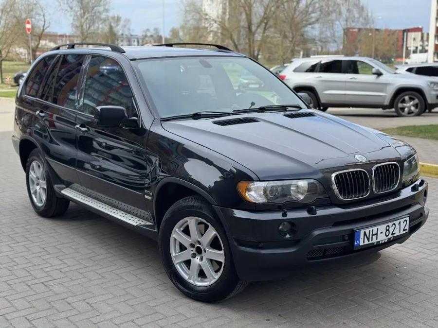 Melns BMW X5 2001 Rīga, ar dzinēja tilpumu 3.00 L un nobraukumu 337 tūkst. km par 2990 €, foto 1 vietnē AUTOMOTO.COM.LV